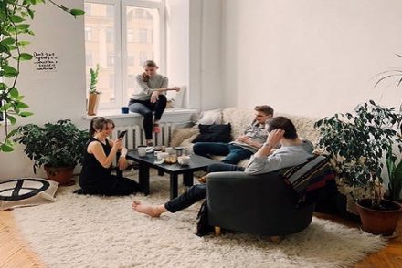 On-Campus vs. Off-Campus Housing: Pros & Cons