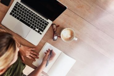 Precis Writing Guide: Meaning, Format, Rules & Tips!