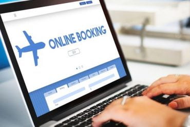 How and when to book a flight ticket online in 10 easy steps